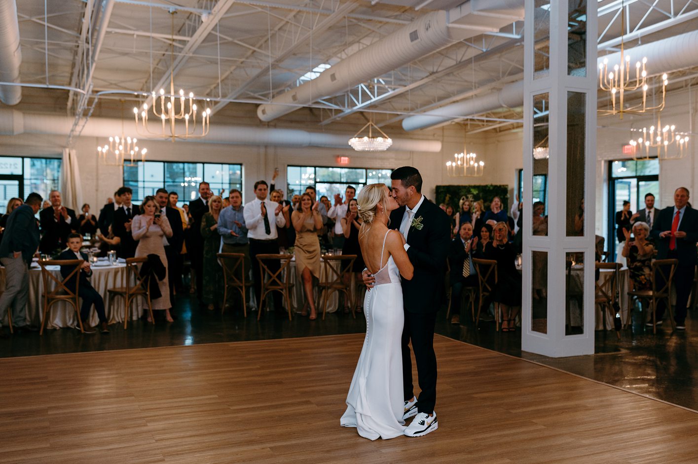 The Ruth - Charlotte Wedding Venue Spotlight - thehazelclub.com